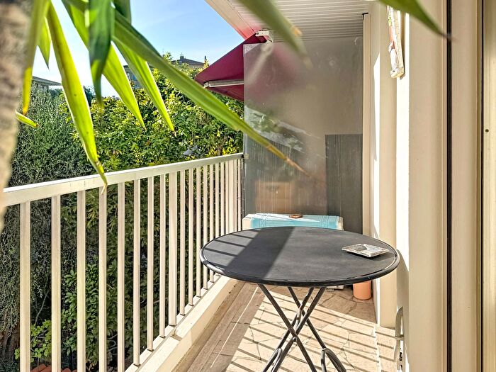 Appartement à vendre - Cannes, Carnot - 1 pièce