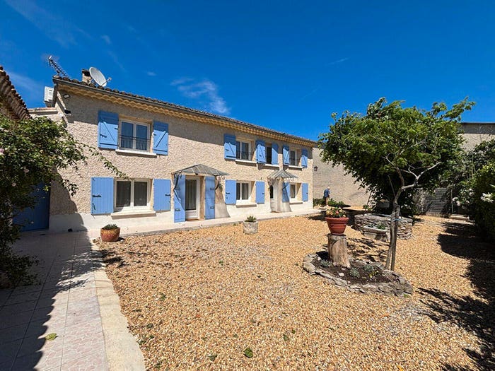 Maison 5 pièces à louer à Nevons-route d'Apt, L'Isle-sur-la-Sorgue