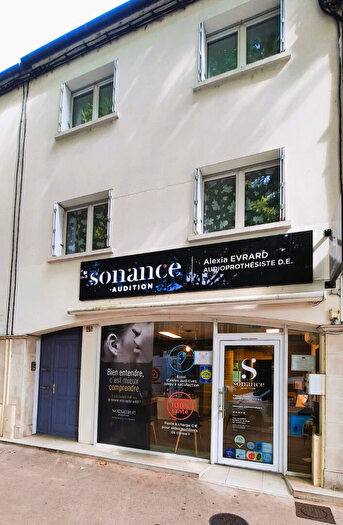 Maison à vendre - Saintes, La Gare, Sébastien de Brouard, La Fenêtre - 6 pièces - 3 chambres