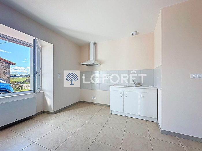 Maison à louer - Chiché - 4 pièces - 3 chambres