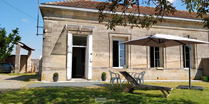 Maison à vendre - Teuillac - 3 pièces - 2 chambres