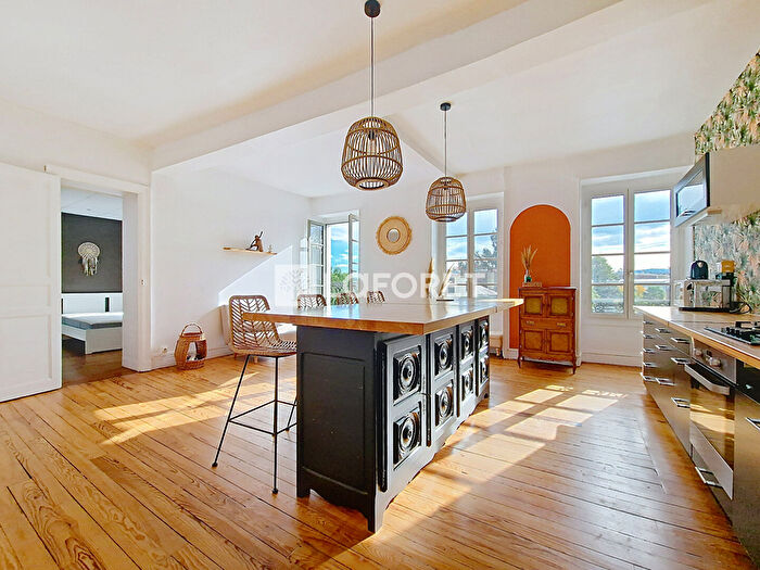 Appartement à vendre - Pau, Centre-ville - 4 pièces - 3 chambres