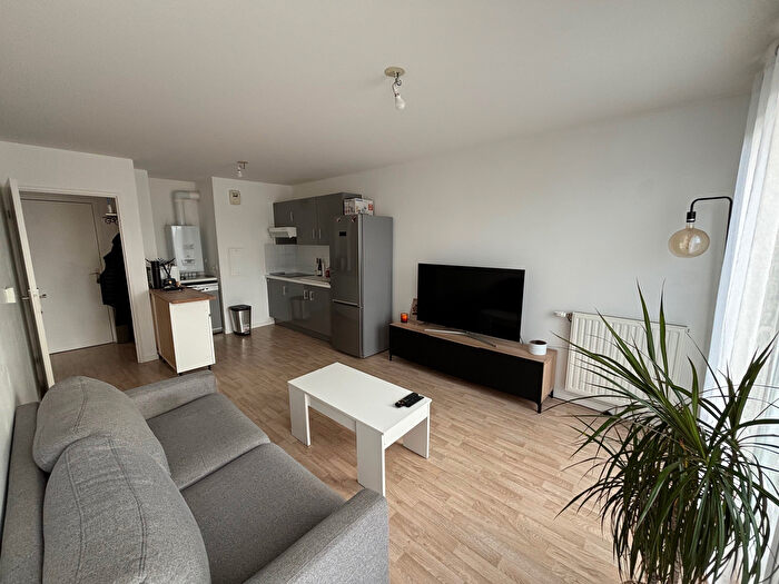 Appartement 2 pièces à Tigery, à louer