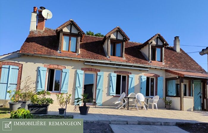 Maison à vendre - Vierzon, Centre-ville - 4 pièces - 3 chambres