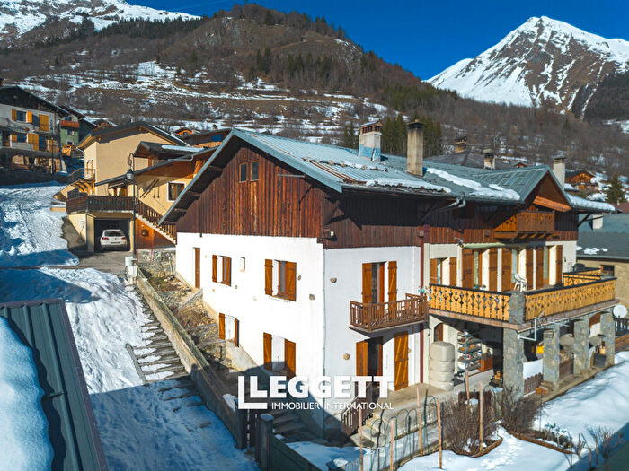 Maison à vendre - Saint-Martin-de-Belleville - 4 pièces - 3 chambres