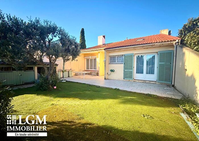 Maison à vendre - Vitrolles, Bords de létang, Tribales, Ferme de Croze - 6 pièces - 4 chambres