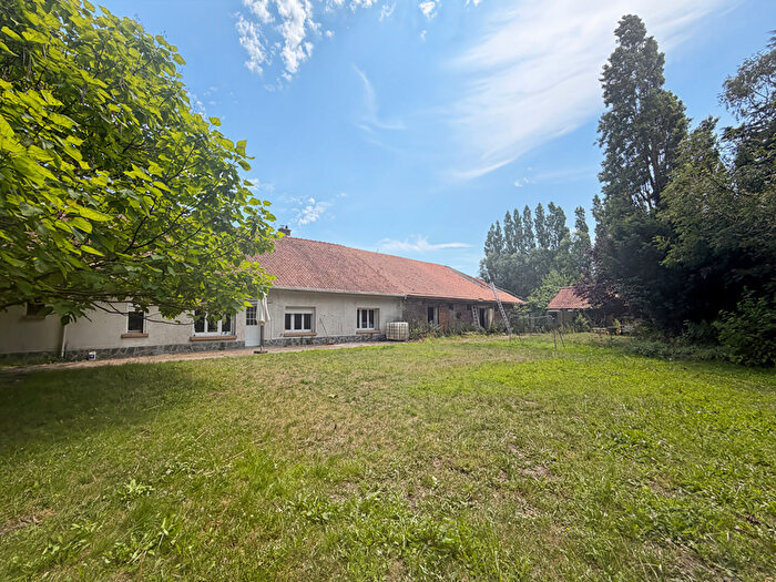 Maison 4 pièces à Les Attaques, à vendre