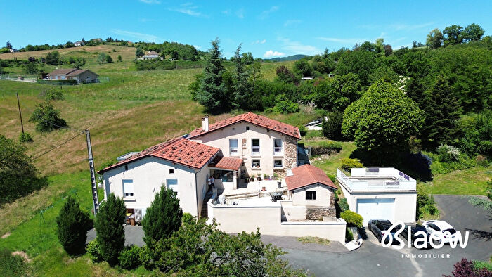 Saint-Chamond, Centre-ville, Saint-Ennemond, Chavanne : Maison 9 pièces à vendre