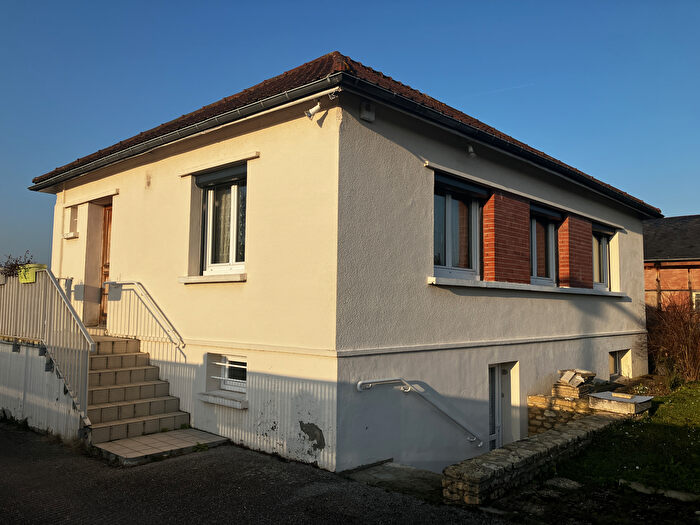 Maison à vendre - Pacy-sur-Eure - 6 pièces - 3 chambres
