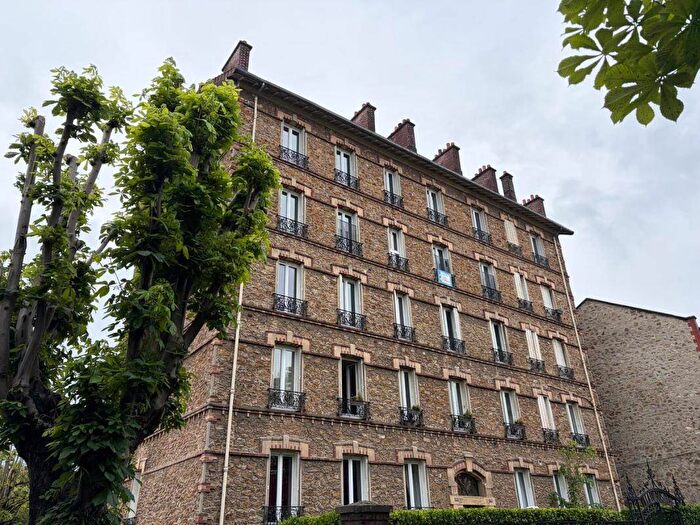Appartement 6 pièces à Foch-Francois Coppee, Villemomble, à louer