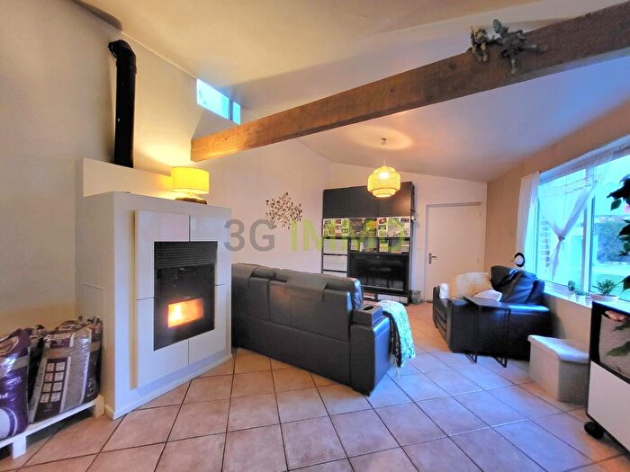 Maison à vendre - Valdampierre - 5 pièces - 3 chambres