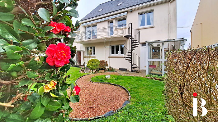 Maison à vendre - Orvault, Petit-Chantilly, Bignon, Morlière - 6 pièces - 4 chambres