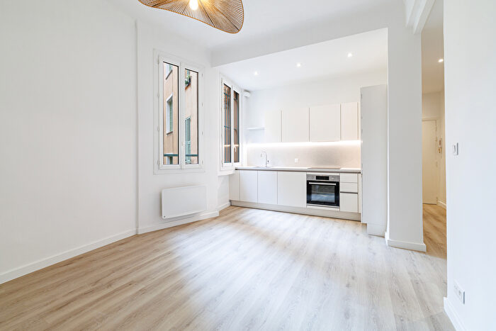 Appartement à vendre - Nice, Le Port - 2 pièces - 1 chambre