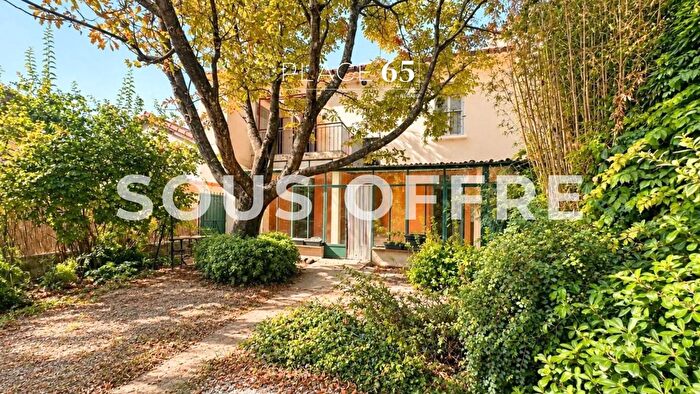 Nîmes, Les Amoureux : Maison 5 pièces à vendre