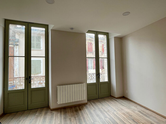Appartement 1 pièce à Saint-Sever, à louer