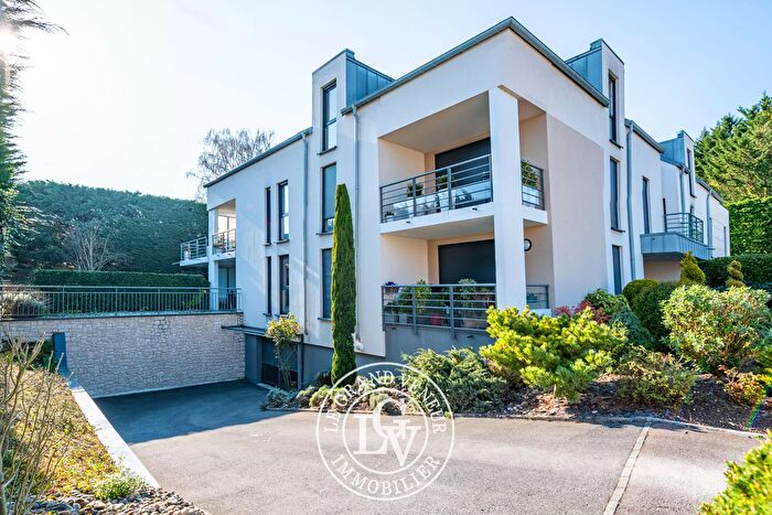 Appartement à vendre - Fontainebleau, Provenceaux, Carmel - 4 pièces - 2 chambres