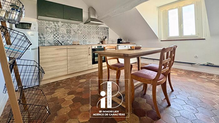 Appartement 2 pièces à vendre à Fontainebleau, Constance, Fleury