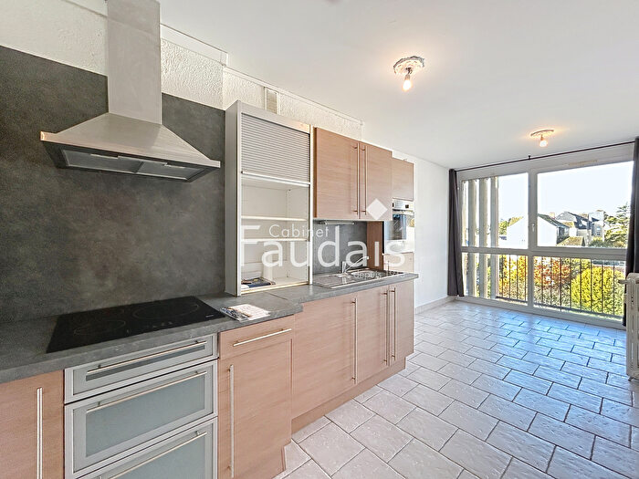 Appartement à louer - Saint-Lô, Nord - 3 pièces - 2 chambres