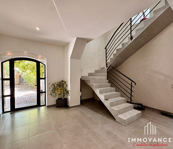 Maison à vendre - Adissan - 8 pièces - 5 chambres