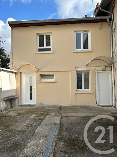 Appartement à louer - Vaux-le-Pénil - 2 pièces - 1 chambre