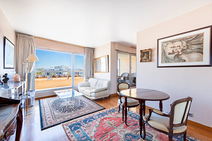 Appartement 2 pièces à vendre - Courbevoie, Hôtel de ville