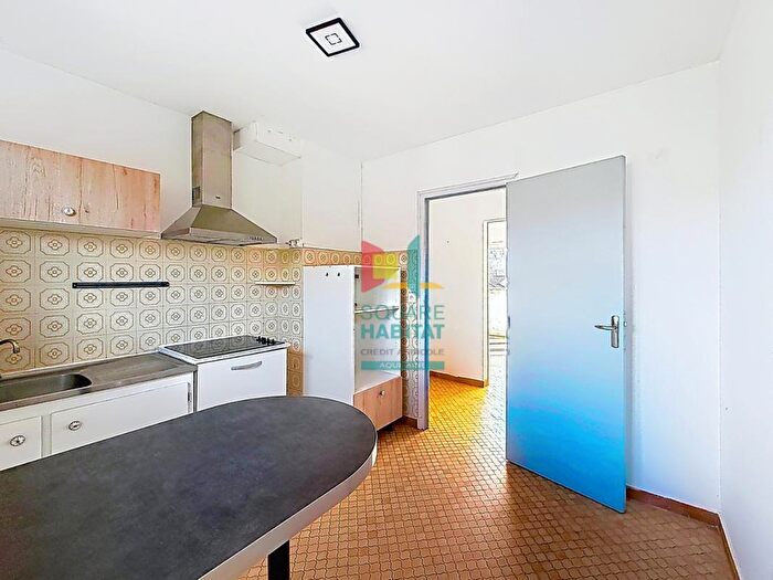 Appartement à louer - Saint-Pierre-du-Mont - 3 pièces - 2 chambres