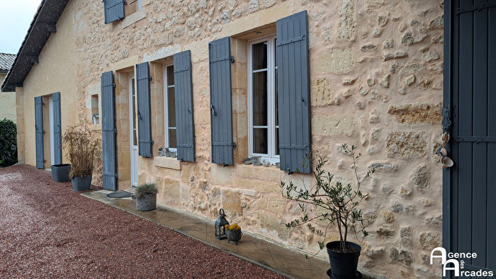 Maison à vendre - Libourne - 6 pièces - 3 chambres