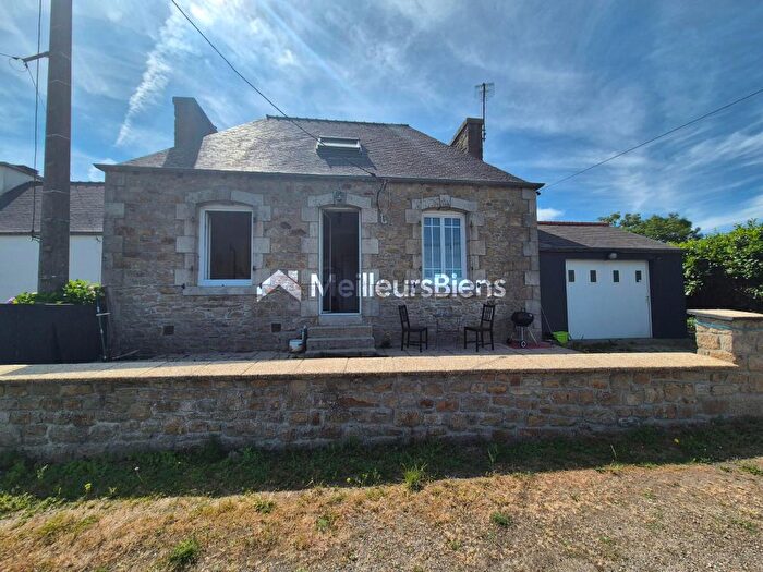 Maison 4 pièces à Sibiril, à vendre