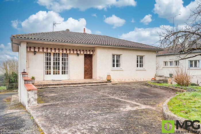 Maison à vendre - Monsempron-Libos - 4 pièces - 4 chambres