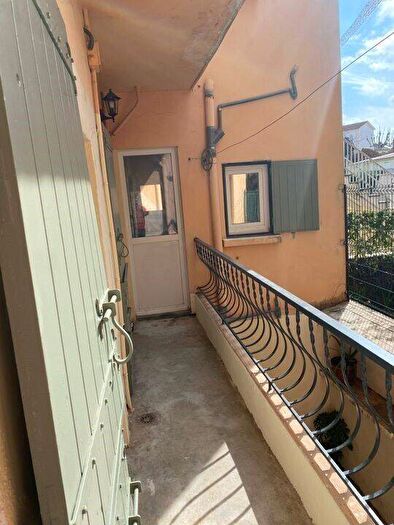 Centre Ville-Stalingrad, Alès : Appartement 3 pièces à louer