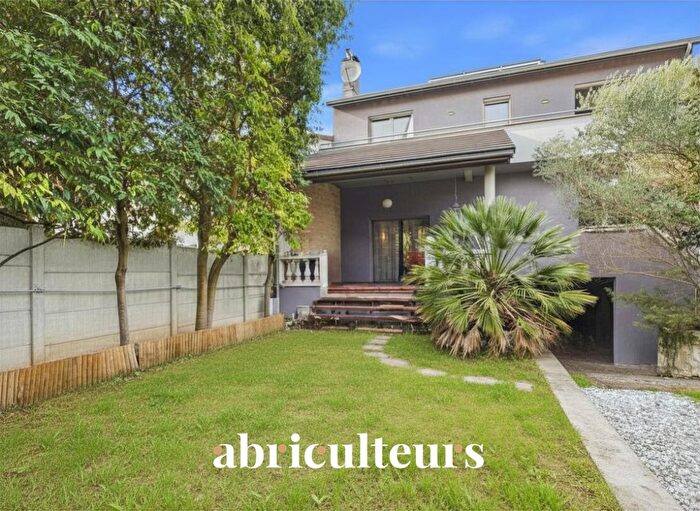 Colombes, Grèves Plateau - Maison 6 pièces à vendre
