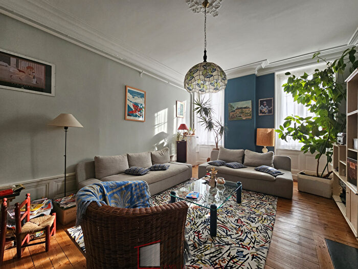 Appartement à vendre - Clermont-Ferrand, Delille, Cathédrale, La Gare - 5 pièces - 3 chambres