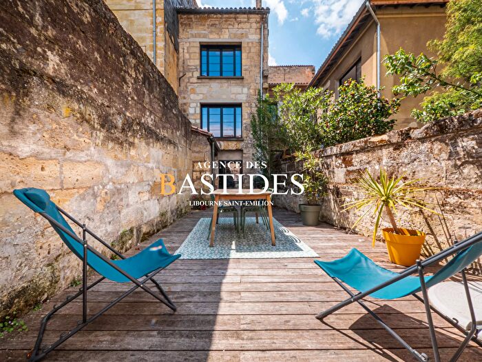 Maison à vendre - Libourne, Centre-ville, Bastide, Gare - 7 pièces - 4 chambres