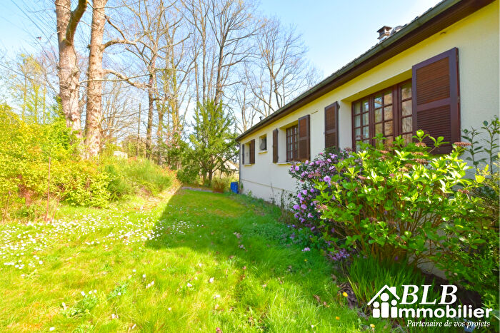 Lévis-Saint-Nom : Maison 5 pièces à vendre