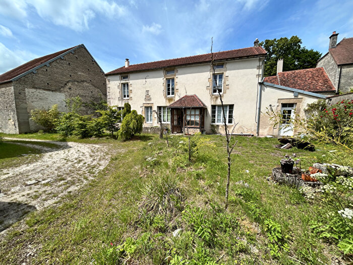 Maison à vendre - Poiseul-la-Ville-et-Laperrière - 4 pièces - 3 chambres