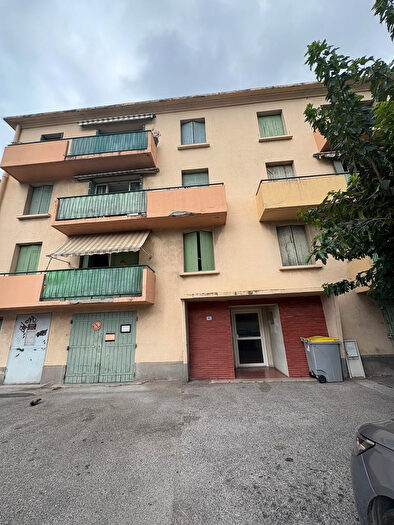 Salon-de-Provence, Monaque, Craponne : Appartement 4 pièces à louer