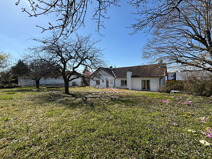 Maison à vendre - Châtillon-sur-Seine - 8 pièces - 3 chambres