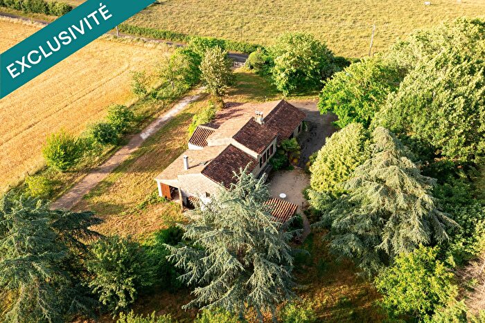 Maison 8 pièces à vendre à Saint-Julien-Gaulène