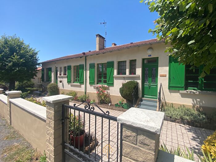 Maison 8 pièces à vendre - Chalais