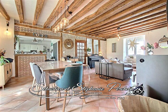 Saint-Péravy-la-Colombe - Maison 6 pièces à vendre