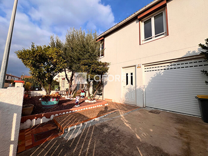 Maison à vendre - Saint-Estève - 4 pièces - 3 chambres