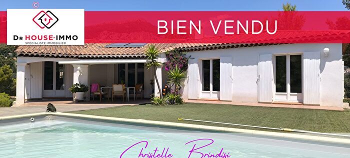 Maison à vendre - Le Revest-les-Eaux - 4 pièces - 3 chambres