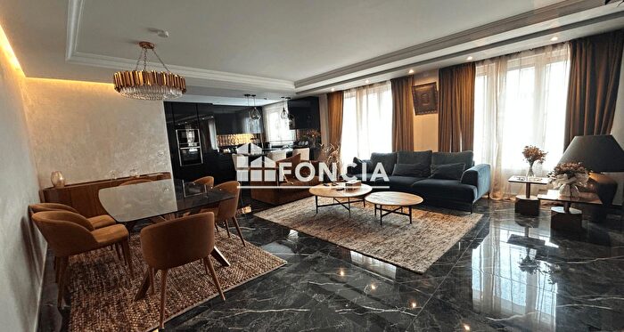 Appartement à vendre - Draveil, Centre-ville - 5 pièces - 3 chambres