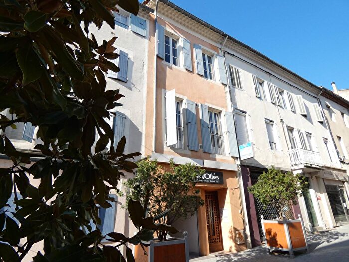 Appartement à louer - Alès - 2 pièces - 1 chambre