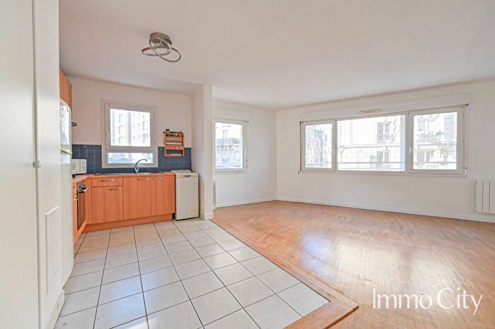 Appartement à louer - Bibliothèque Municipale, Montrouge - 3 pièces - 2 chambres