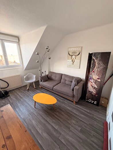Appartement à louer - Montluçon - 2 pièces - 1 chambre