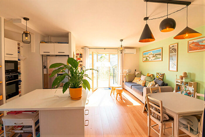 BayonneBayonaBaiona, Saint-Etienne, Arroussets : Appartement 4 pièces à vendre