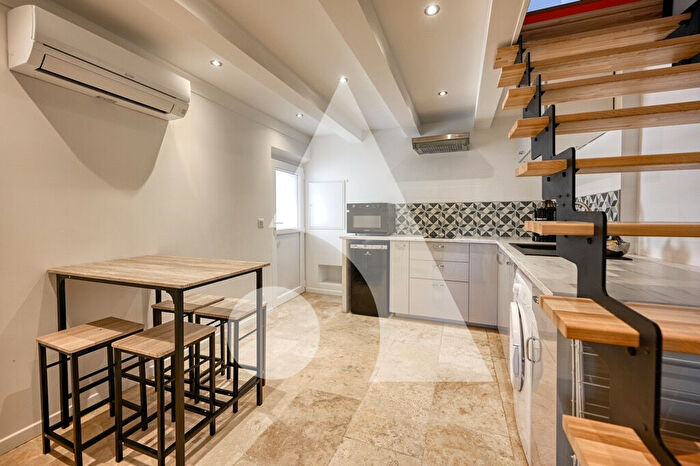 Maison à louer - Lourmarin - 2 pièces - 1 chambre