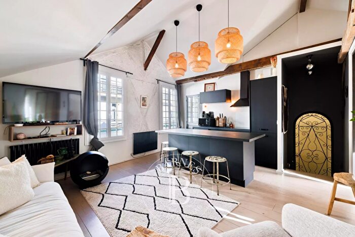 Appartement à vendre - Biarritz, Saint-Charles, Phare, Larochefoucauld - 3 pièces - 2 chambres