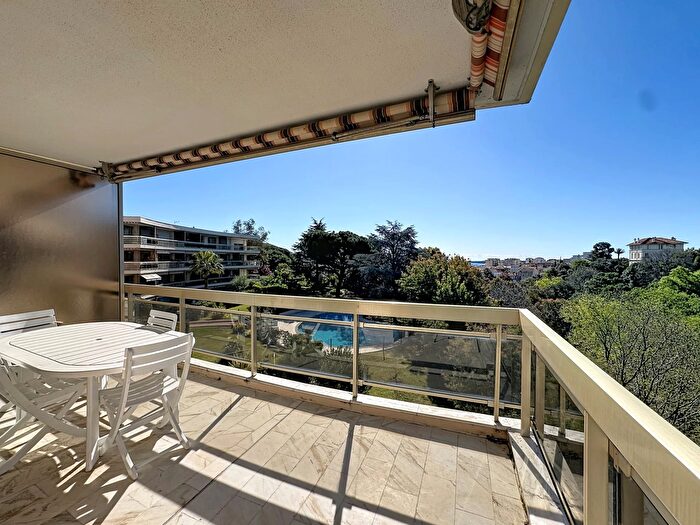 Appartement à vendre - Cannes, Petit Juas - 3 pièces - 2 chambres